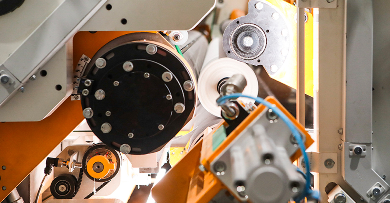 Descubra la rebobinadora de Gambini para productos de papel tissue premium