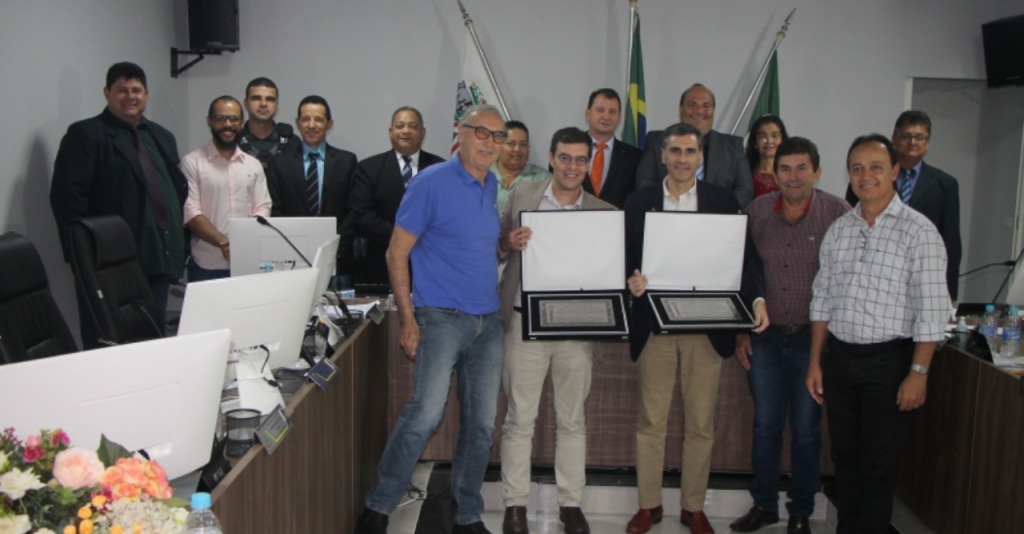 Ejecutivos de Arauco reciben homenaje en ciudad brasileña