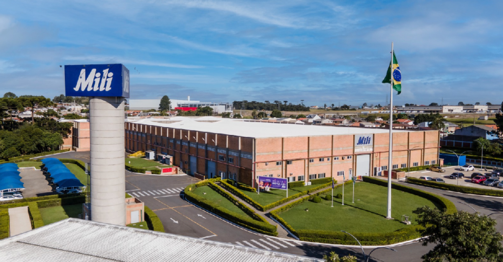 Mili cumple 40 años de actividades